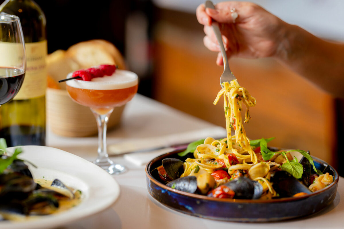 Home - Nonnas Kitchen and bar at Dullatur Golf Club